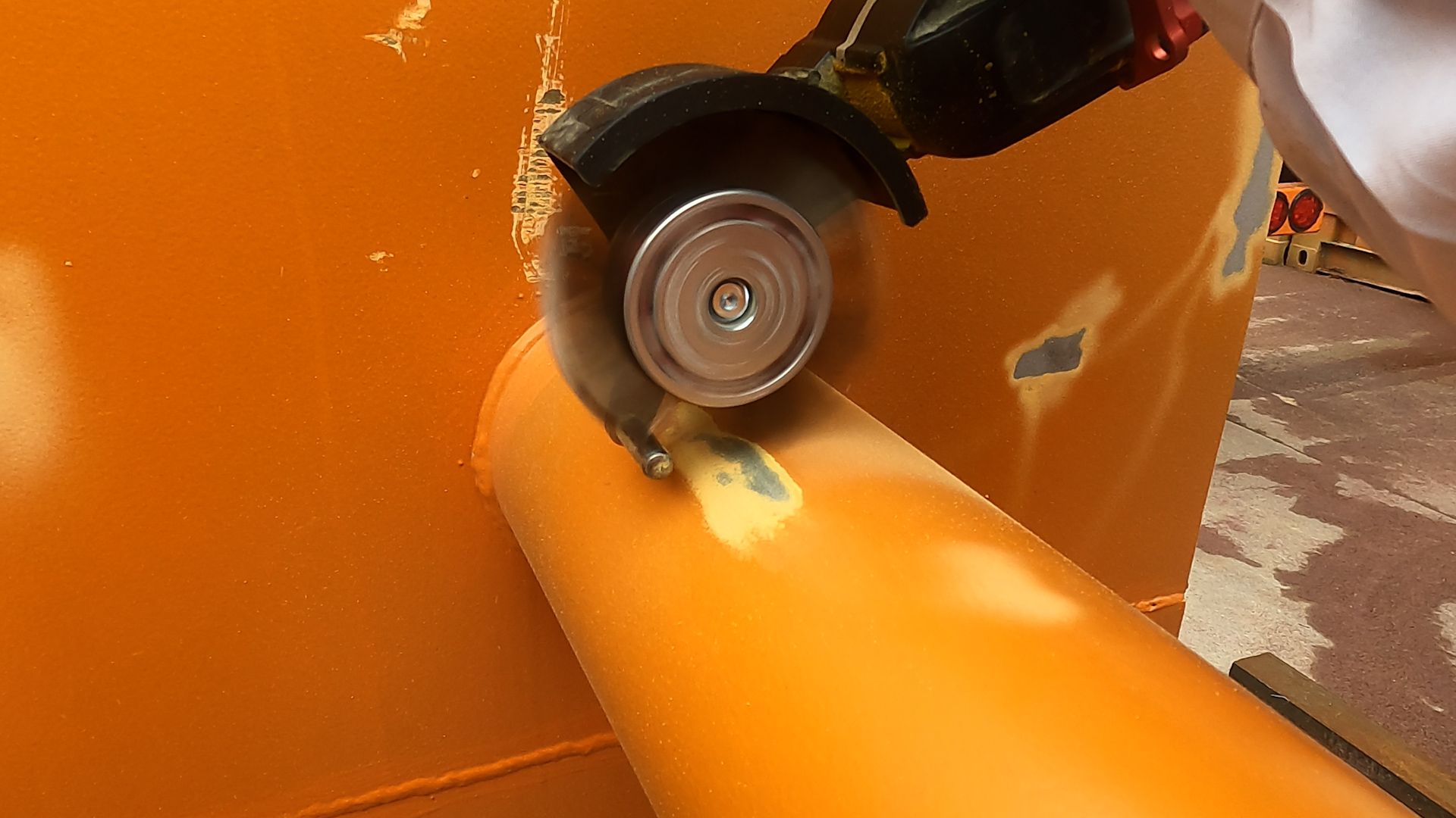 Why Every Jobsite Should Have a Bristle Blaster Available | Blast ...